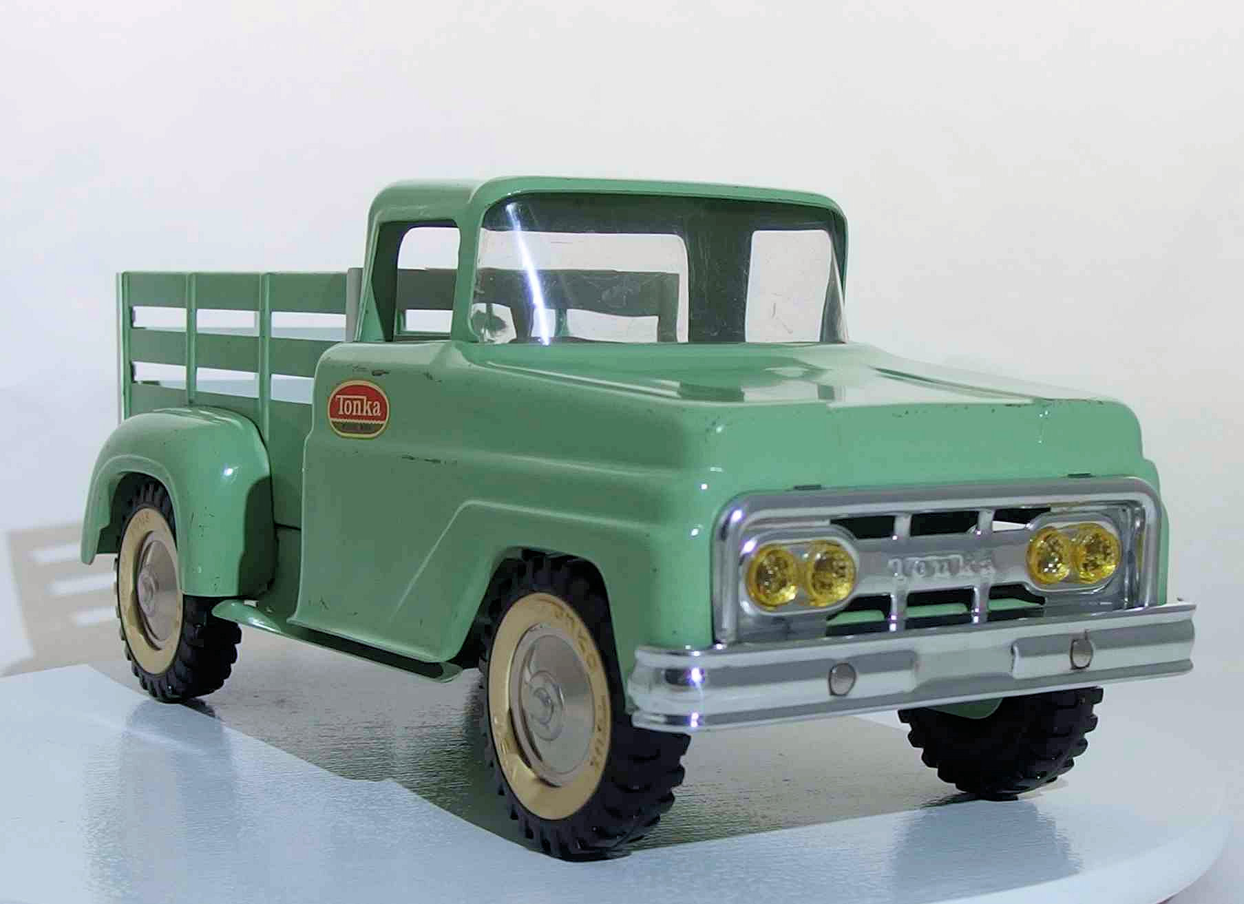 Tonka 1964 Stake Pick-Up - Trucks From The Past