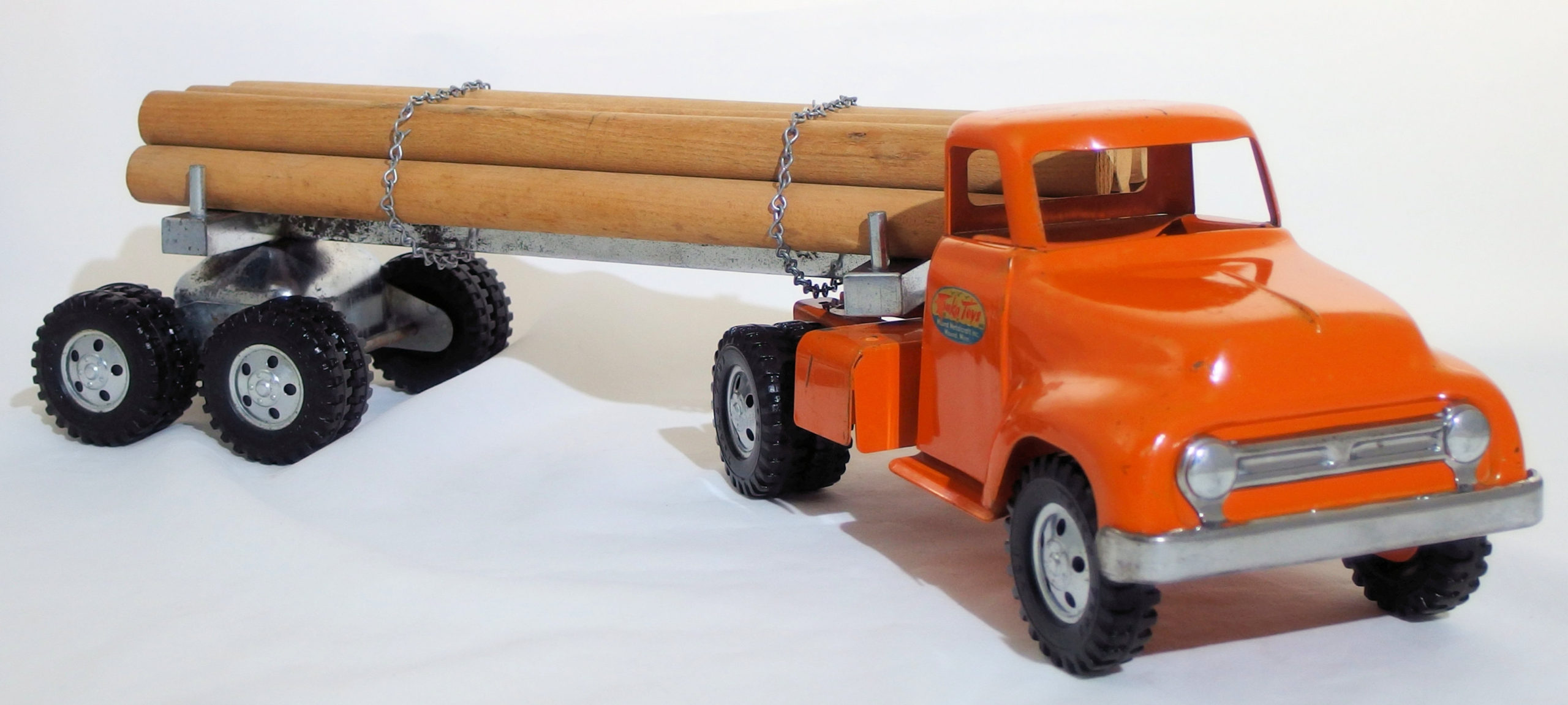 Tonka 1954 Logger Truck - Trucks From The Past