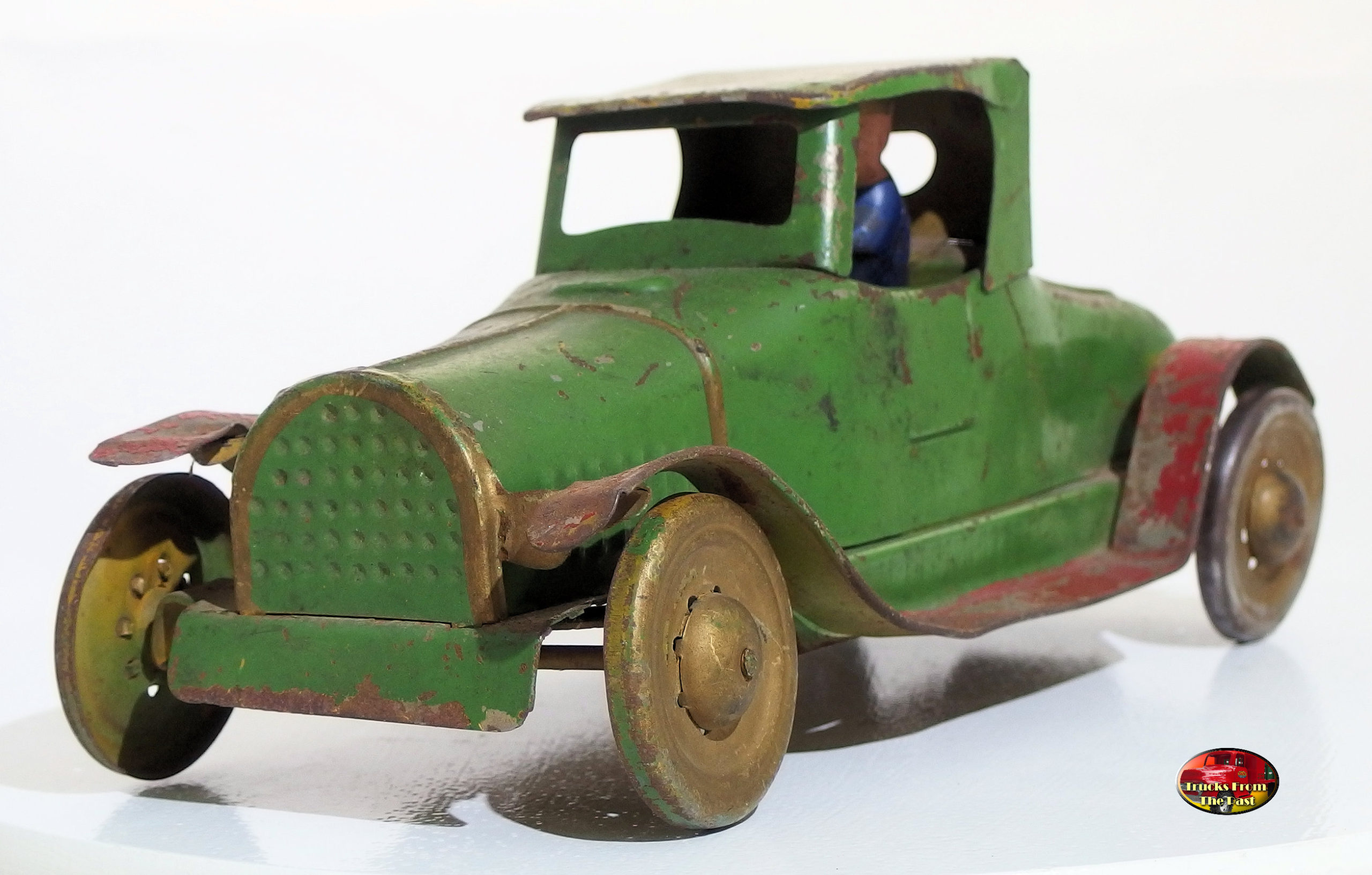 Republic Toys 1920s Friction Speedster Coupe - Trucks From The Past