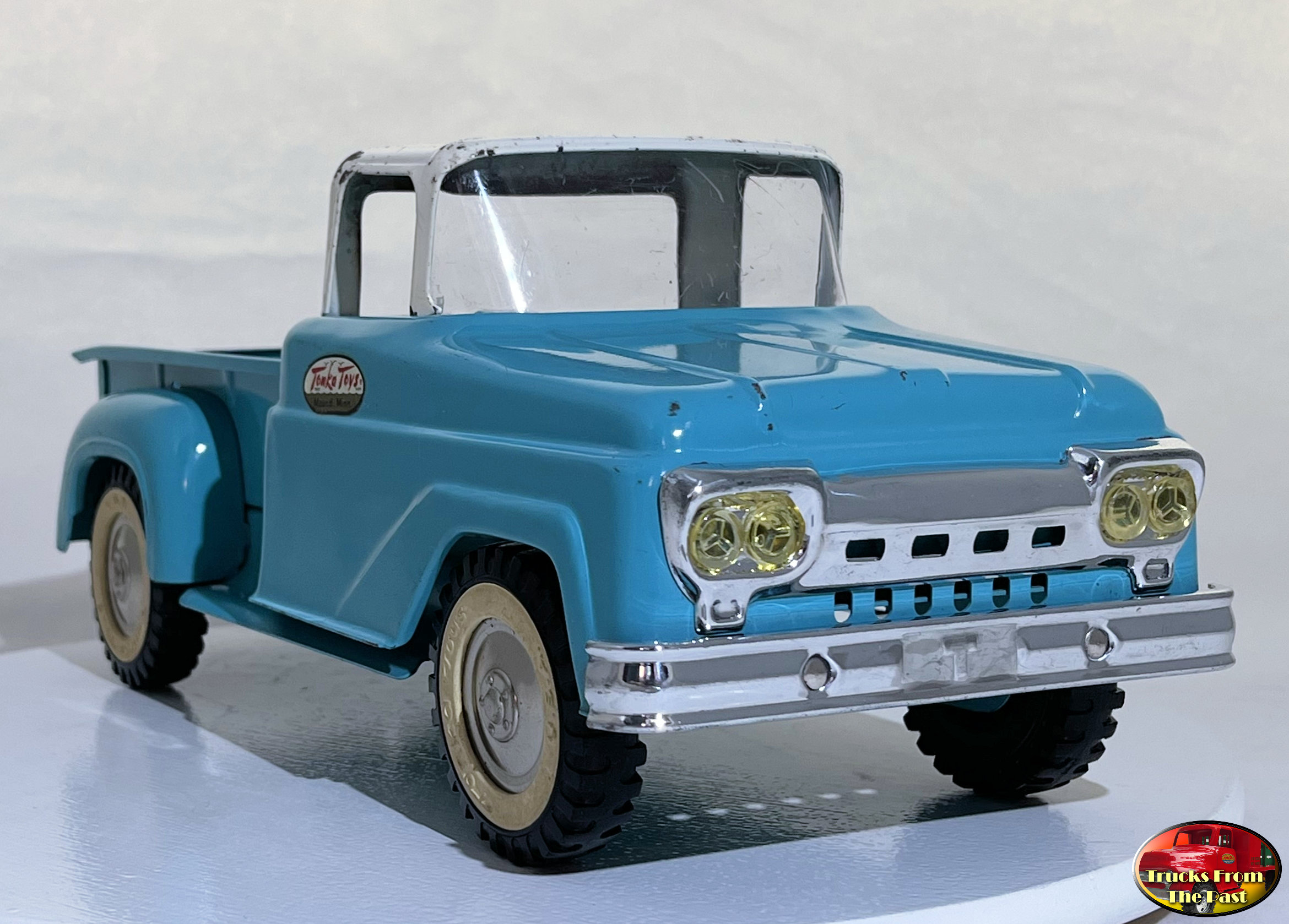 Tonka 1961 Deluxe Sportsman Pickup - Trucks From The Past